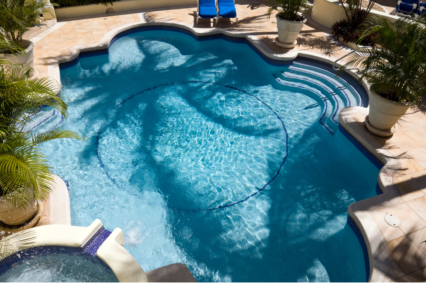 Commercial Swimming Pool Design & Construction | California